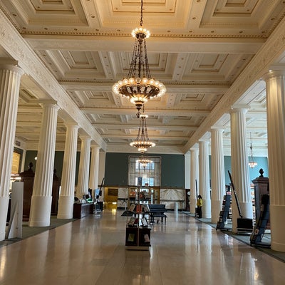 Kansas City Public Library: Central Library - 16 tips