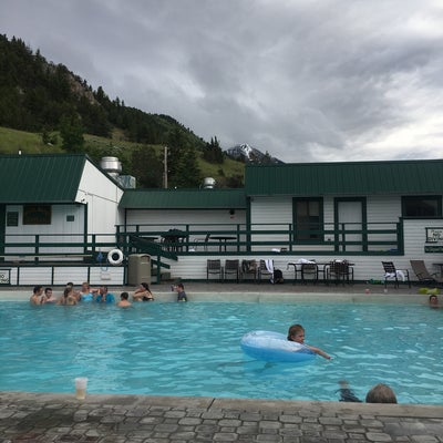 Chico Hot Springs Resort and Day Spa - Resort