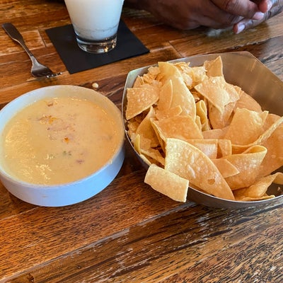 LOCAL LIME Tacos & Margaritas - Taco Place