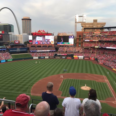 Busch Stadium Redbird Club - Downtown East - St Louis, MO