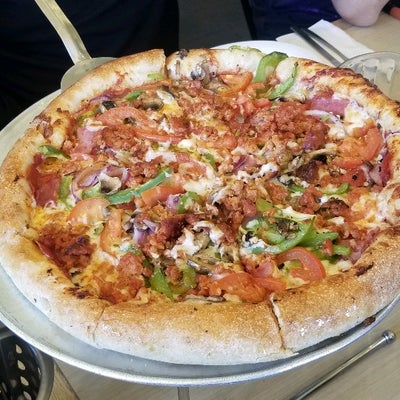 Moonlight Pizza & Brewpub - 242 F St