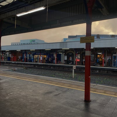 Stockport Railway Station (SPT) - Grand Central Way