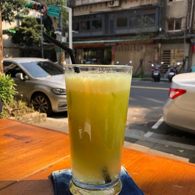 Fujin Tree 353 Cafe by Simple Kaffa - Café in Taipei
