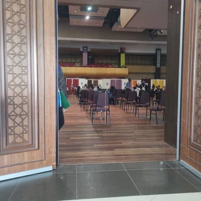 Universiti Sains Islam Malaysia (USIM) - University