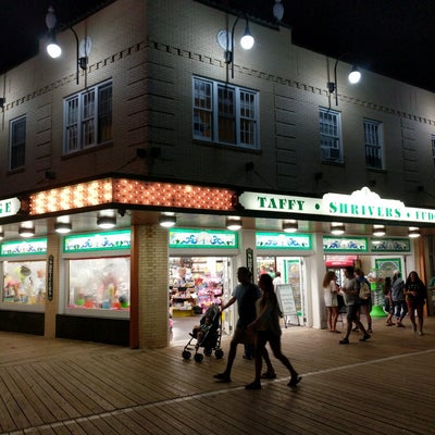 Shriver's Salt Water Taffy & Fudge - 28 tips from 1679 visitors