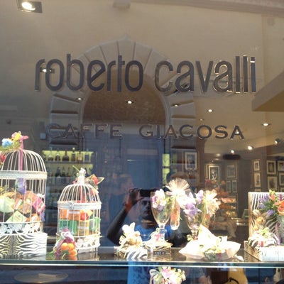Roberto Cavalli Cafè (Now Closed) - Café in Centro Storico