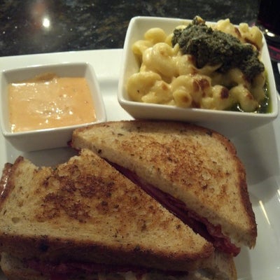 Figure Eight Brewery (Now Closed) - Brewery