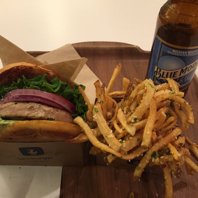 Larkburger - Burger Joint in Greenwood Village