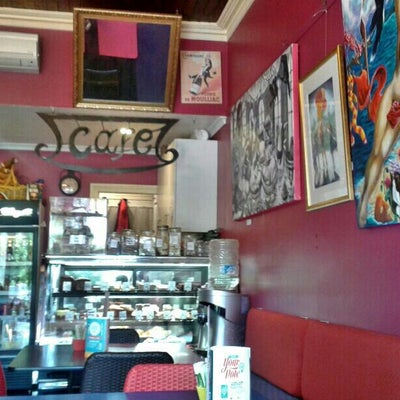 Le Cafe on St George - Café