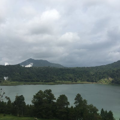 Danau Linow - Lake in Tomohon