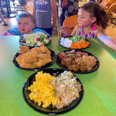 Dine with Me @ Sesame Place - Restaurant in Langhorne