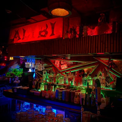 The Alibi Restaurant & Lounge - Portland, OR