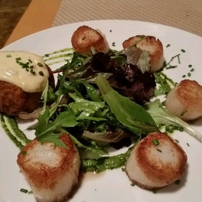 Central Market Restaurant - New American Restaurant