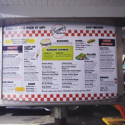 Boomer's Drive-In - Burger Joint