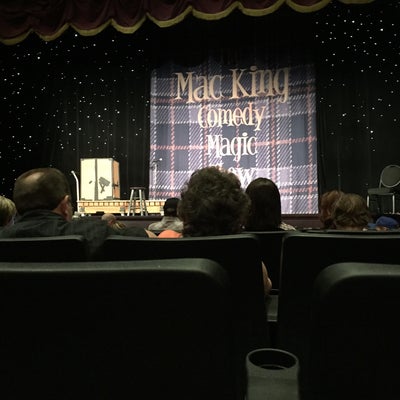 The Mac King Comedy Magic Show - Comedy Club