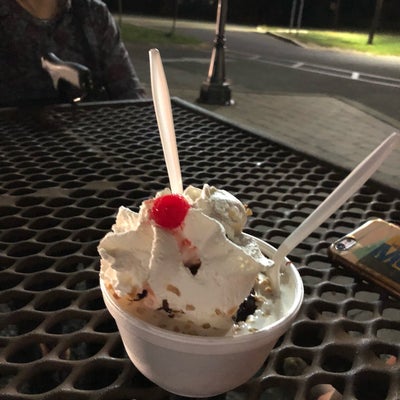 Holy Cow Ice Cream - Ice Cream Shop in Red Hook