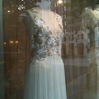 Luly Yang Couture - Seattle Central Business District - 2 tips