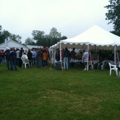 Basset's Fine Food & Spirits - 16 tips