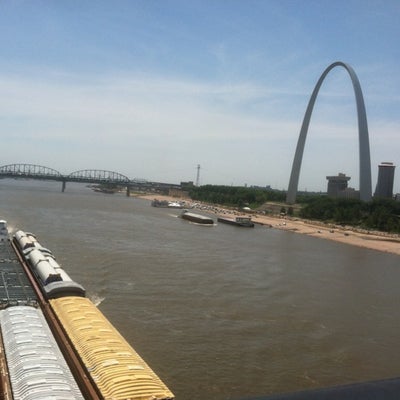 Mississippi River - River in St Louis