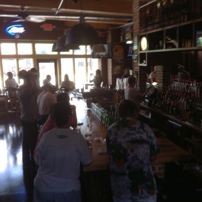 Trackside Tavern - Pub