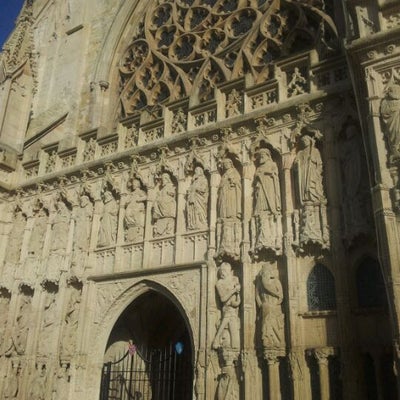 Exeter Cathedral - Church in Exeter