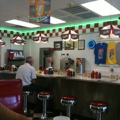 The Parkette Drive-In - 36 tips