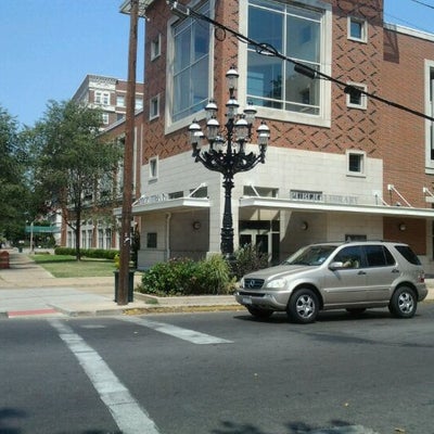 St. Louis Public Library - Schlafly Branch - Central West End - St ...
