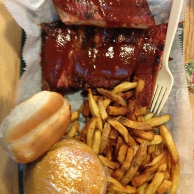 Harvey's Main Street BBQ - BBQ Joint in Mt Joy