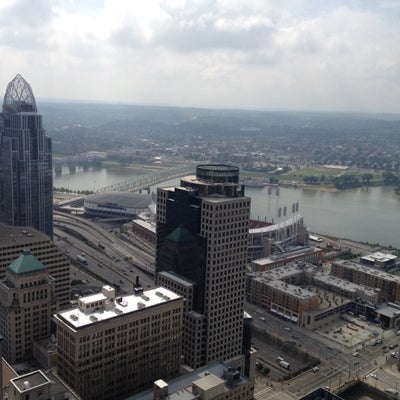 Carew Tower Observation Deck - Scenic Lookout in Central Business District