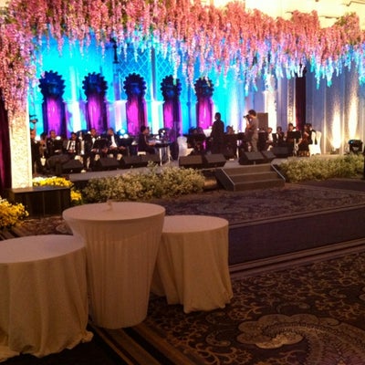 Kempinski Grand Ballroom - 24 tips