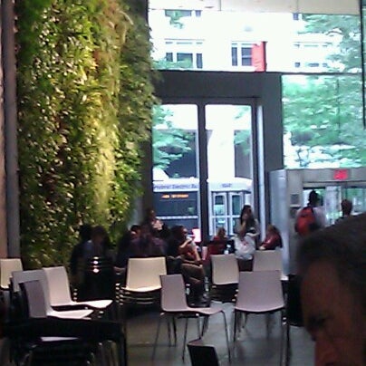 David Rubenstein Atrium at Lincoln Center - 61 W 62nd St - New York