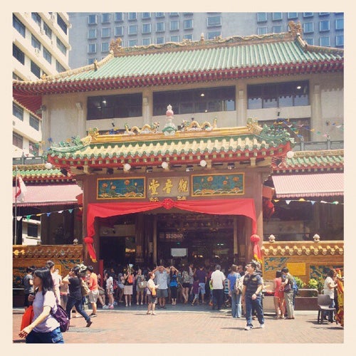 Kwan Im Thong Hood Cho Temple - 178 Waterloo St. - Singapore