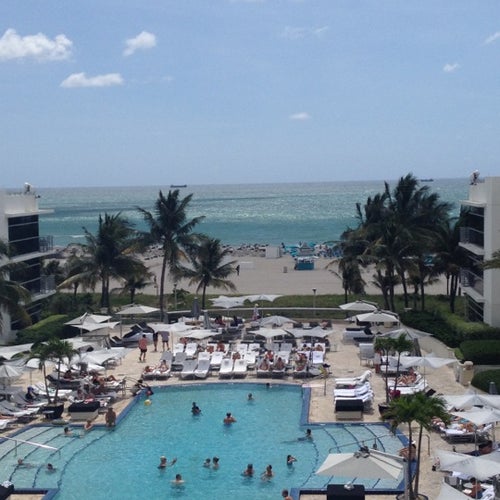 The Ritz-Carlton, South Beach - 1 Lincoln Rd - Miami Beach