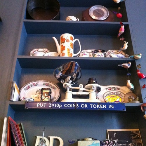 The Front Room Cafe - 158 Tollington Park - Finsbury Park