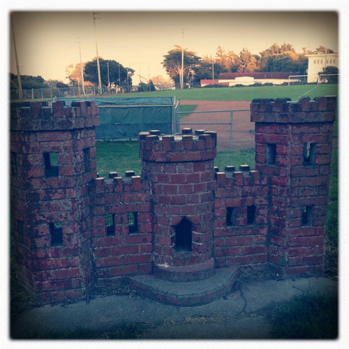 Fort Scott Field - Storey Ave - San Francisco