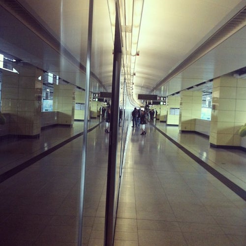 MTR Nam Cheong Station (港鐵南昌站) - Lin Cheung Rd - 深水埗區