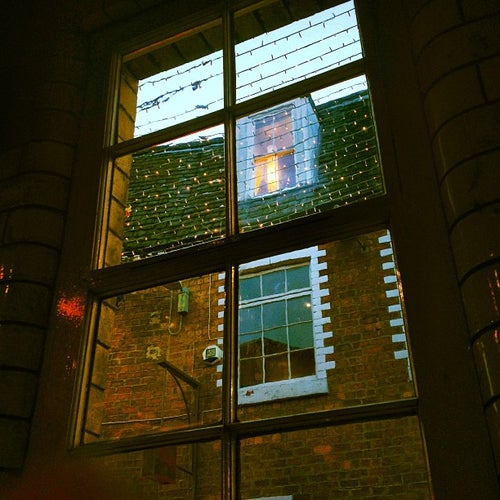 Brel Bar Restaurant - 39 Ashton Lane - Glasgow