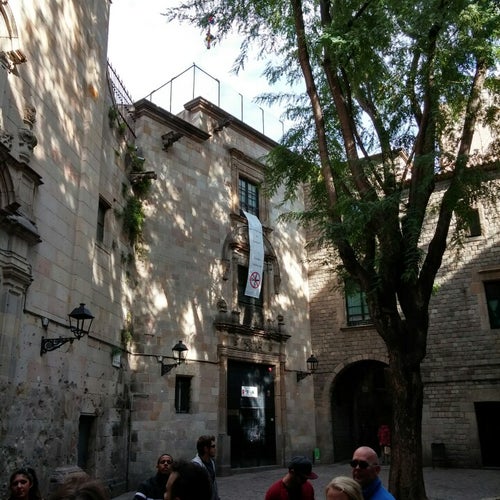 Museu del Calçat - Pl. de Sant Felip Neri, 5 - Barcelona