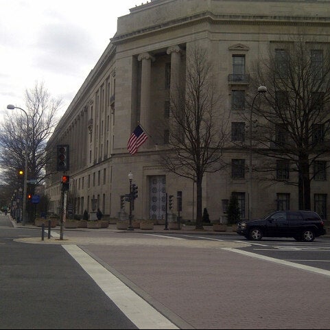 Robert F. Kennedy Department of Justice Building (DOJ) - 950 ...