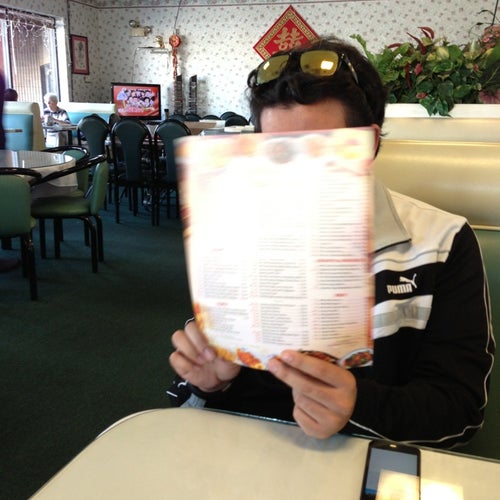 Point Dume Restaurant - 4366 Fountain Ave - Los Angeles