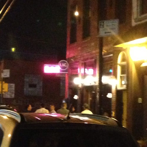 LIC Bar - 45-58 Vernon Blvd - Queens