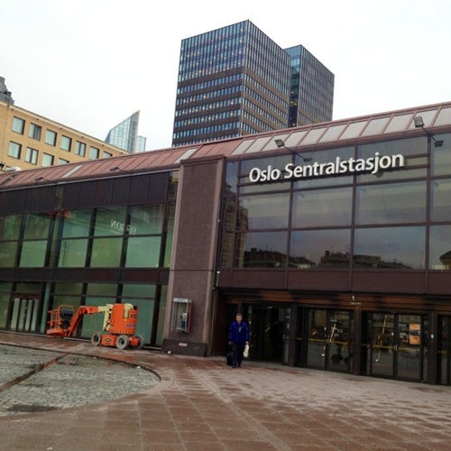Oslo Central Station (ZZN) (Oslo Sentralstasjon) - Jernbanetorget 1 - Oslo