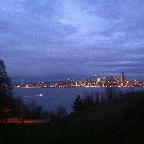 Hamilton Viewpoint Park - 1531 California Way SW - Seattle