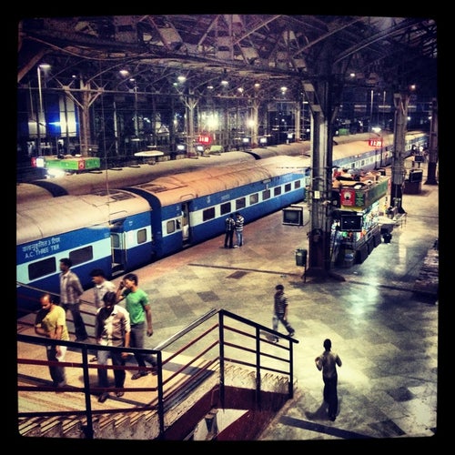 Mumbai Central Railway Station - Dr Anandrao Nair Marg - Mumbai