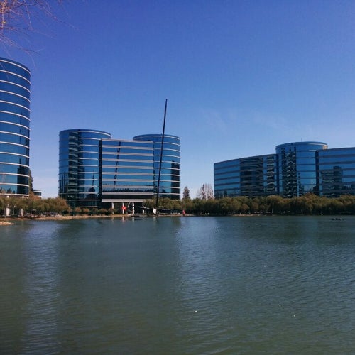 Oracle 200 Building - 200 Oracle Pkwy - Redwood Shores