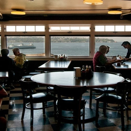 Lowell's Restaurant - 1519 Pike Pl - Seattle