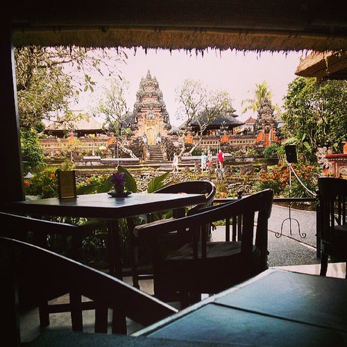 Cafe Lotus - Jalan Raya Ubud - Gianyar