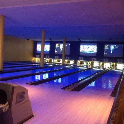 Flamingo Bowl - 1117 Washington Ave - St Louis