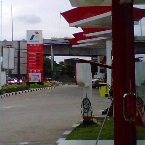 SPBU 31.171.01 - Jalan Janderal Ahmad Yani - Bekasi