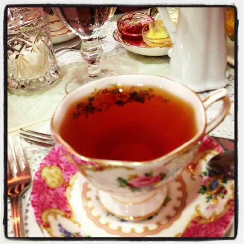 Lisa’s Tea Treasures - 377 Santana Row - San Jose